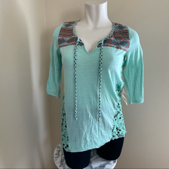 gimmicks by BKE | Tops | Nwt Bke Orange And Blue Boho Sheer Back Top ...
